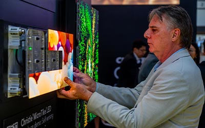 Stunning projection mapping with our Griffyn Series RGB pure laser ...